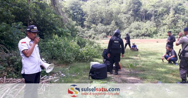 Tim Jihandak Musnahkan Barang Bukti Bom Ikan