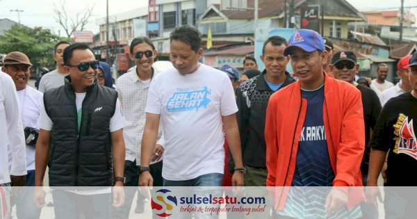 Lepas Jalan Sehat Tallo Fest, Ketua DPRD Rudianto Lallo Siapkan Hadiah ... Lepas Jalan Sehat Tallo Fest, Ketua DPRD Rudianto Lallo Siapkan Hadiah ...