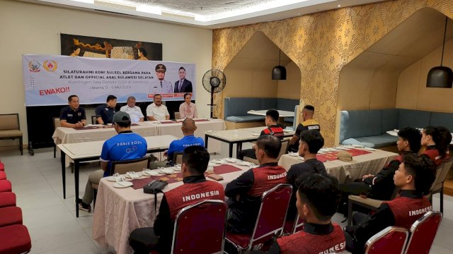 Yasir Machmud Sujud Syukur atas Prestasi Gemilang Atlet Sulsel di SEA ...